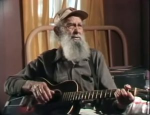 Old Man Sing Better Than These New Artists : Sunnies Days