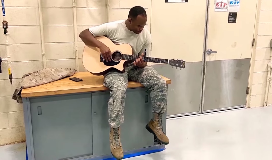He Was An Ordinary Soldier In The Army But When He Plays The Guitar ...